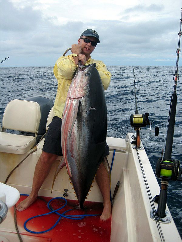 Tuna Fishing - Kinembe Sportfishing